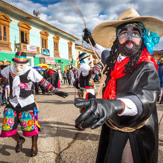 Pool Dorado | Inicio